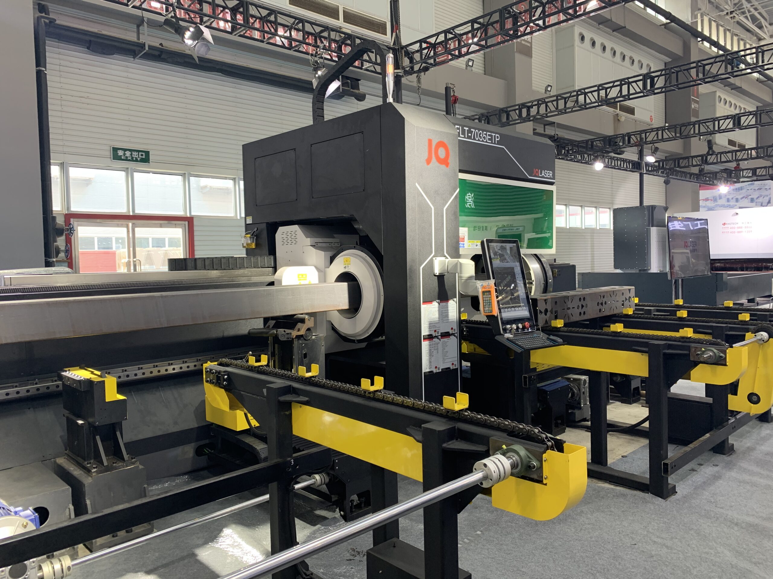 How CNC cutting machine works? - Chinese Laser Cutting Machine Manufacturer